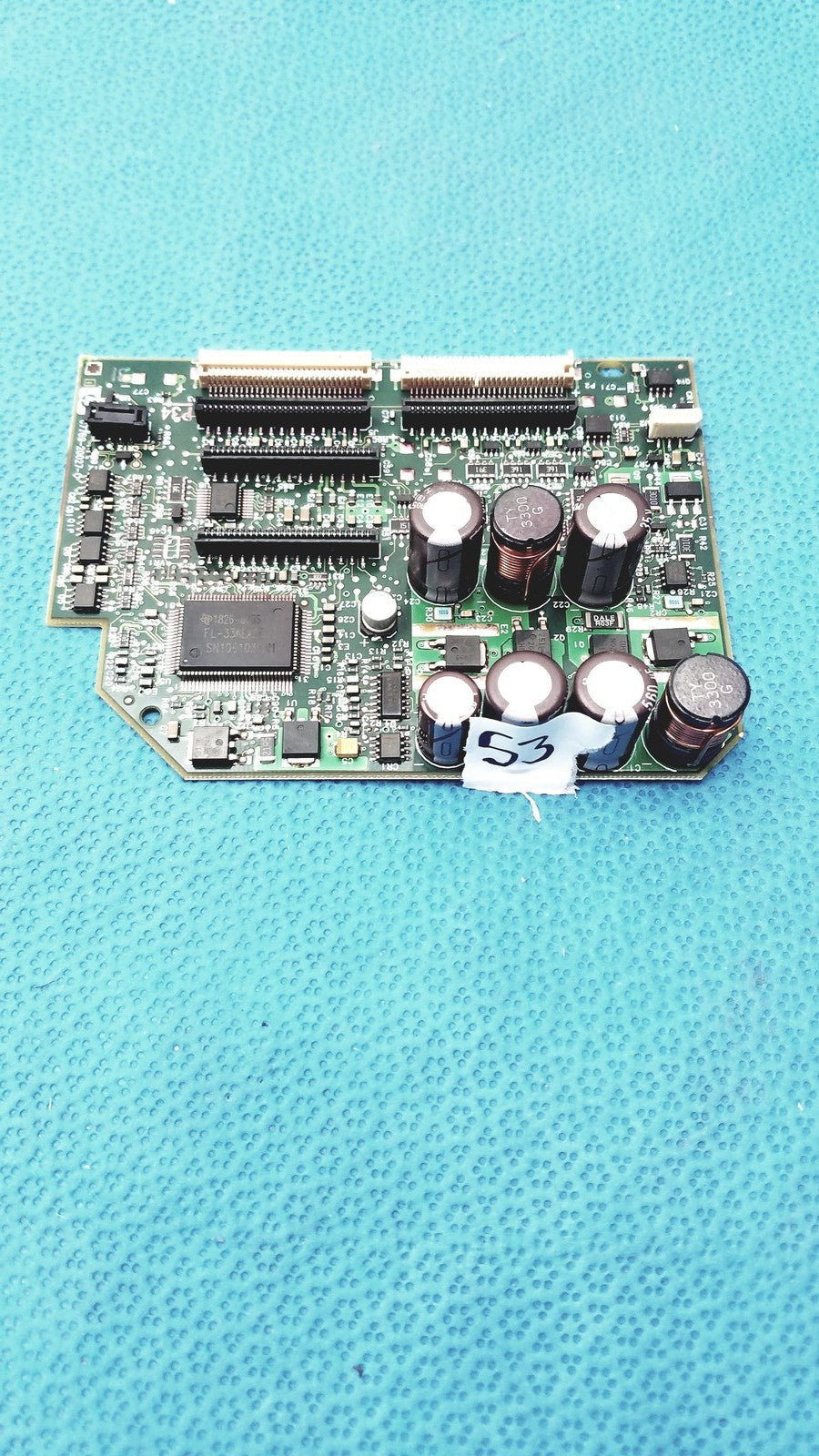 Open media 1 in modal